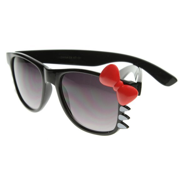 SoltekOnline: Lentes de Sol Hello Kitty